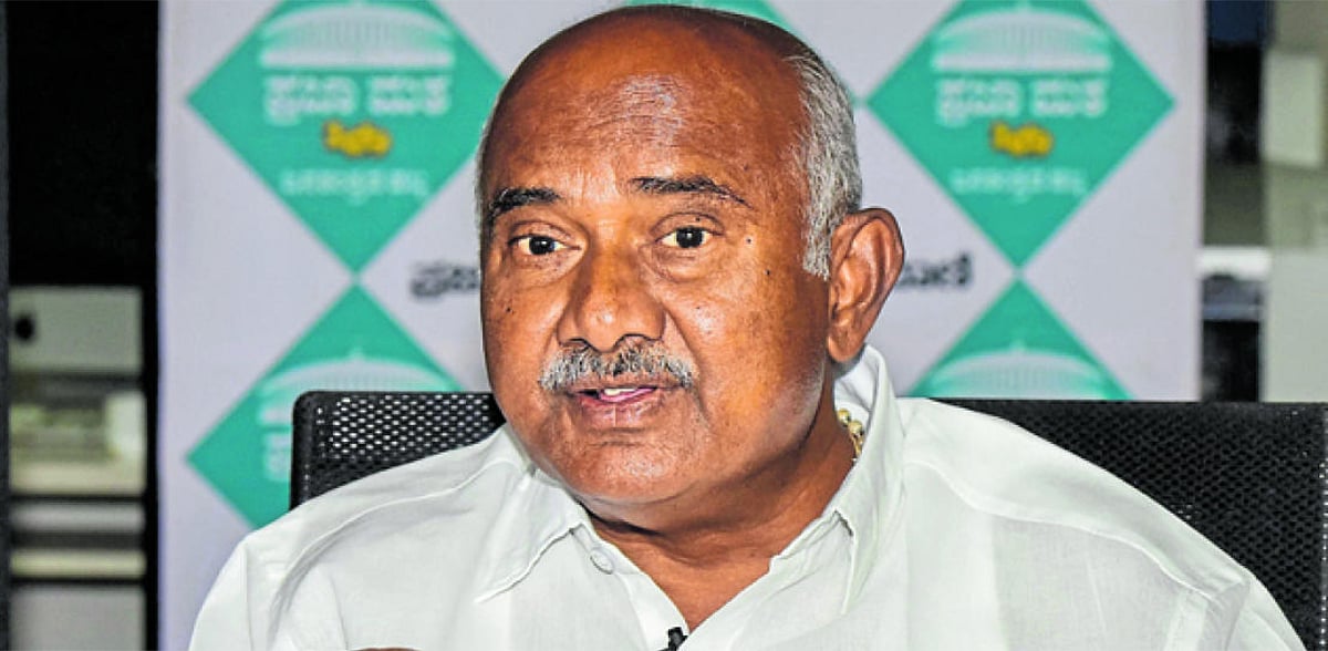 Remove S V Ranganath from NEP panel: Vishwanath