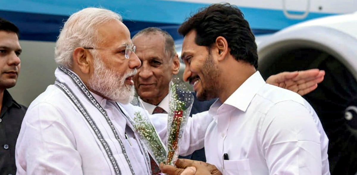 PM Modi greets Jaganmohan Reddy on his birthday