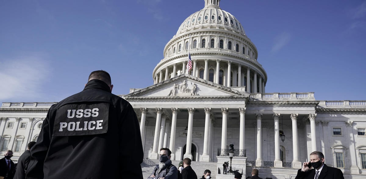 US Capitol shut down temporarily out of caution over fire nearby