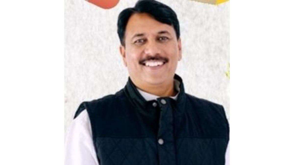 Gujarat Congress president Amit Chavda resigns