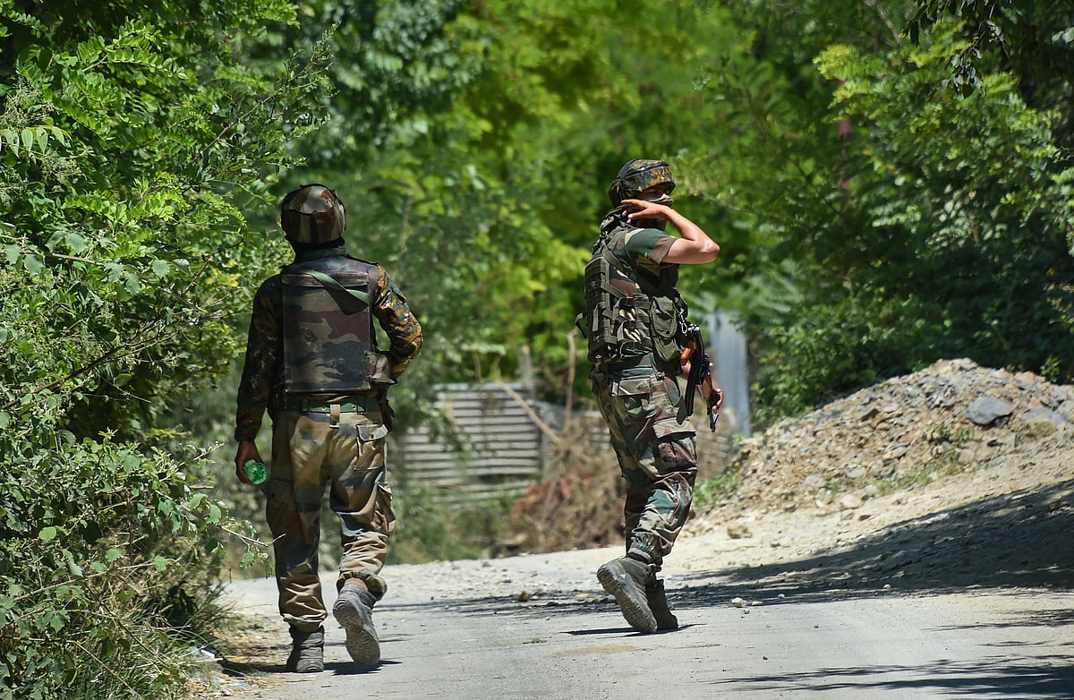 Militants attack police with grenade in Jammu's Samba