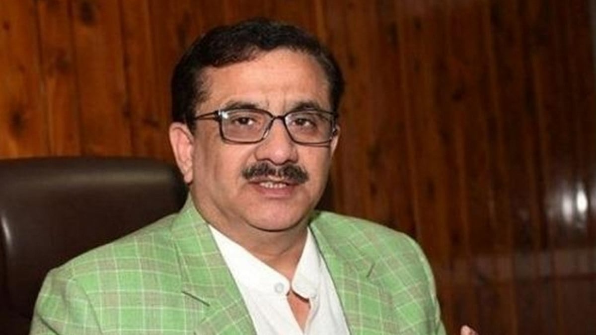 Ex-UP Shia Waqf Board chairman Waseem Rizvi converts to Hinduism