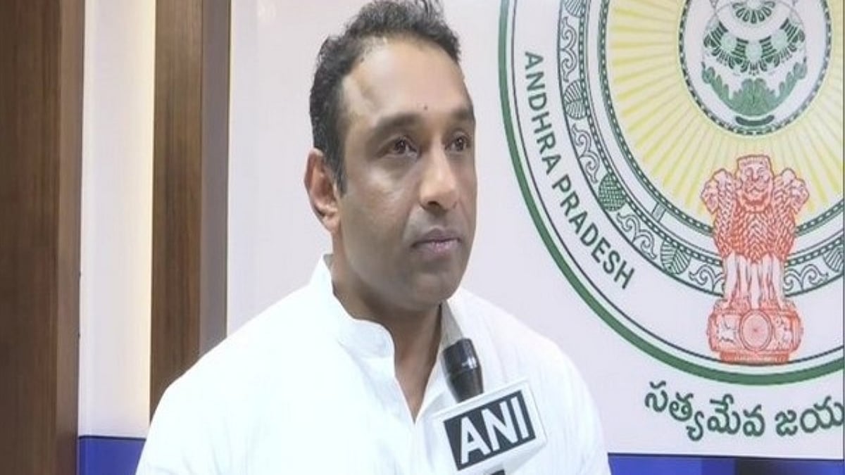 Andhra minister Goutham Reddy, 50, dies of cardiac arrest