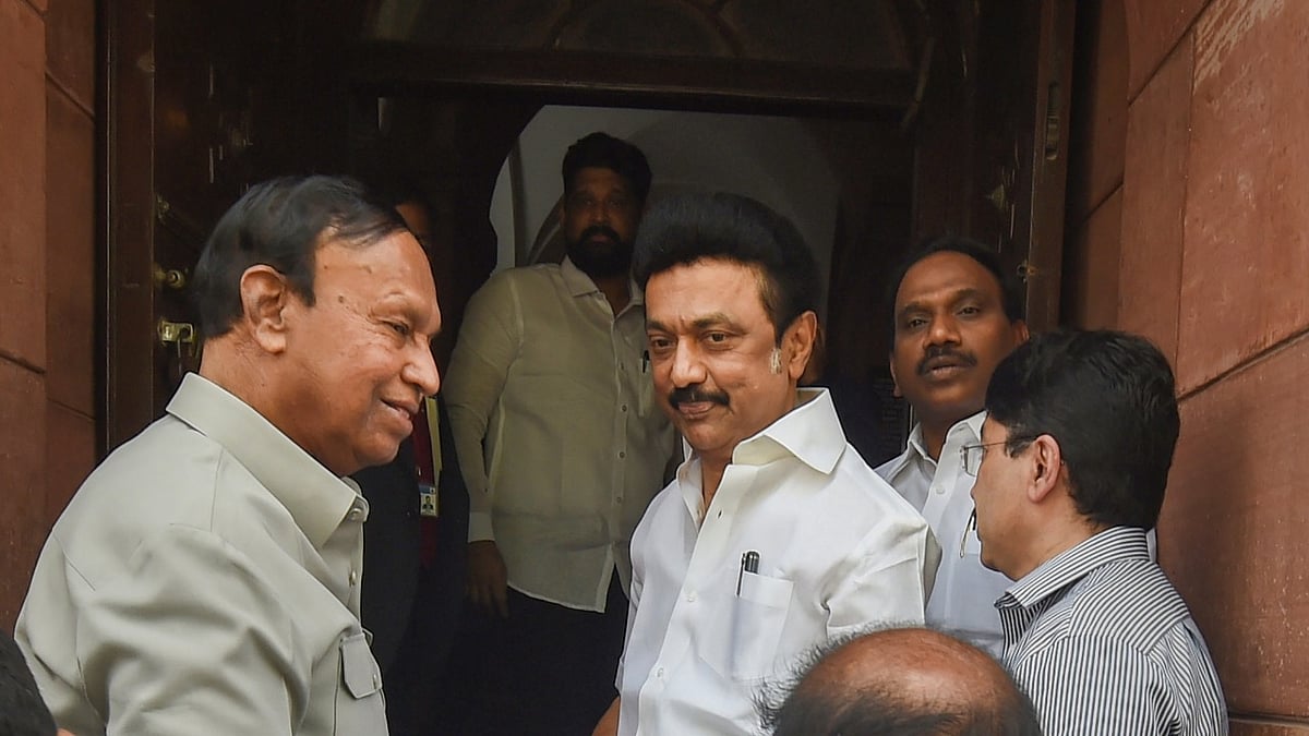 M K Stalin meets several leaders, including Sonia Gandhi, on first day ...
