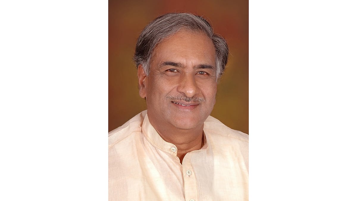 Bhaskar Rao to join AAP; Basavaraj Horatti heads to BJP