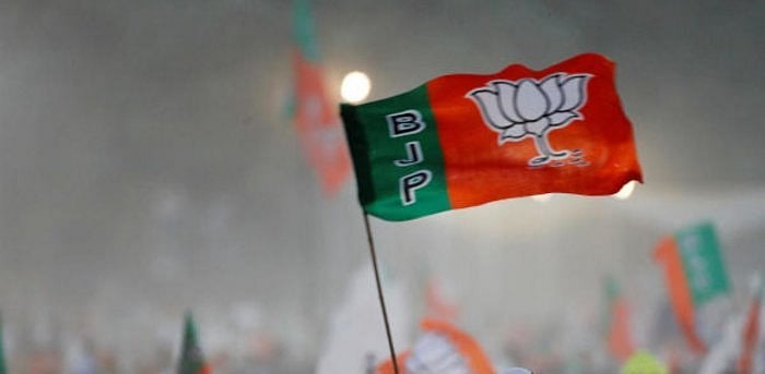 BJP ads on BEST buses claim credit for 'hindrance-free' Hindu festival ...