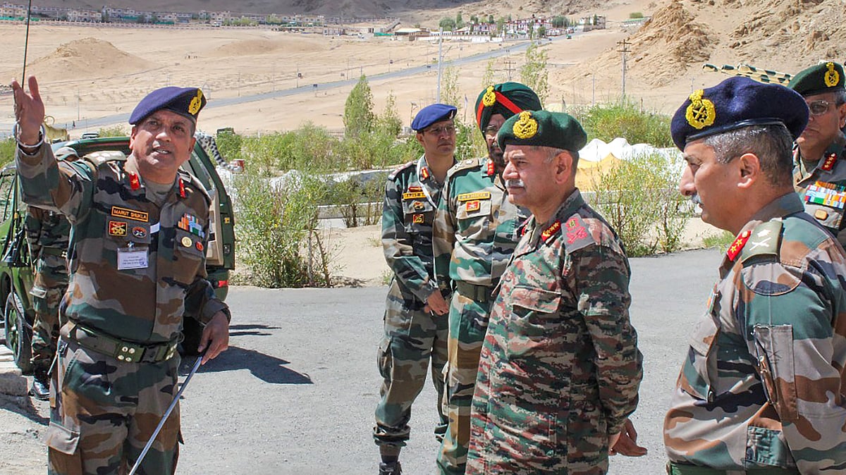 Northern Army commander visits Batalik sector in Ladakh, reviews ...