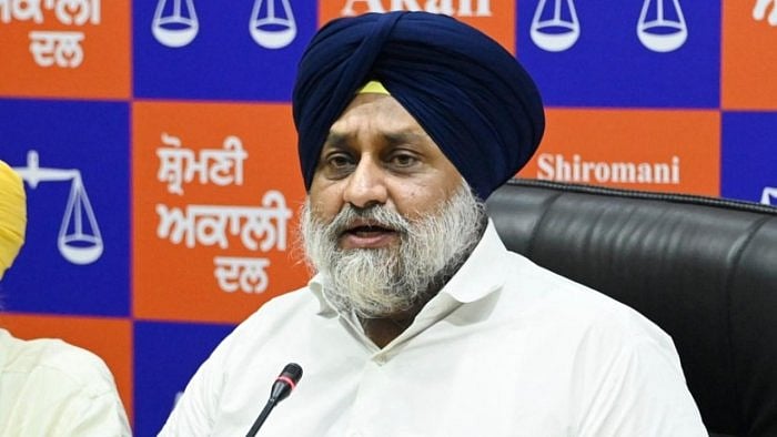 SAD chief lambasts AAP over law and order, says 'no government exists ...