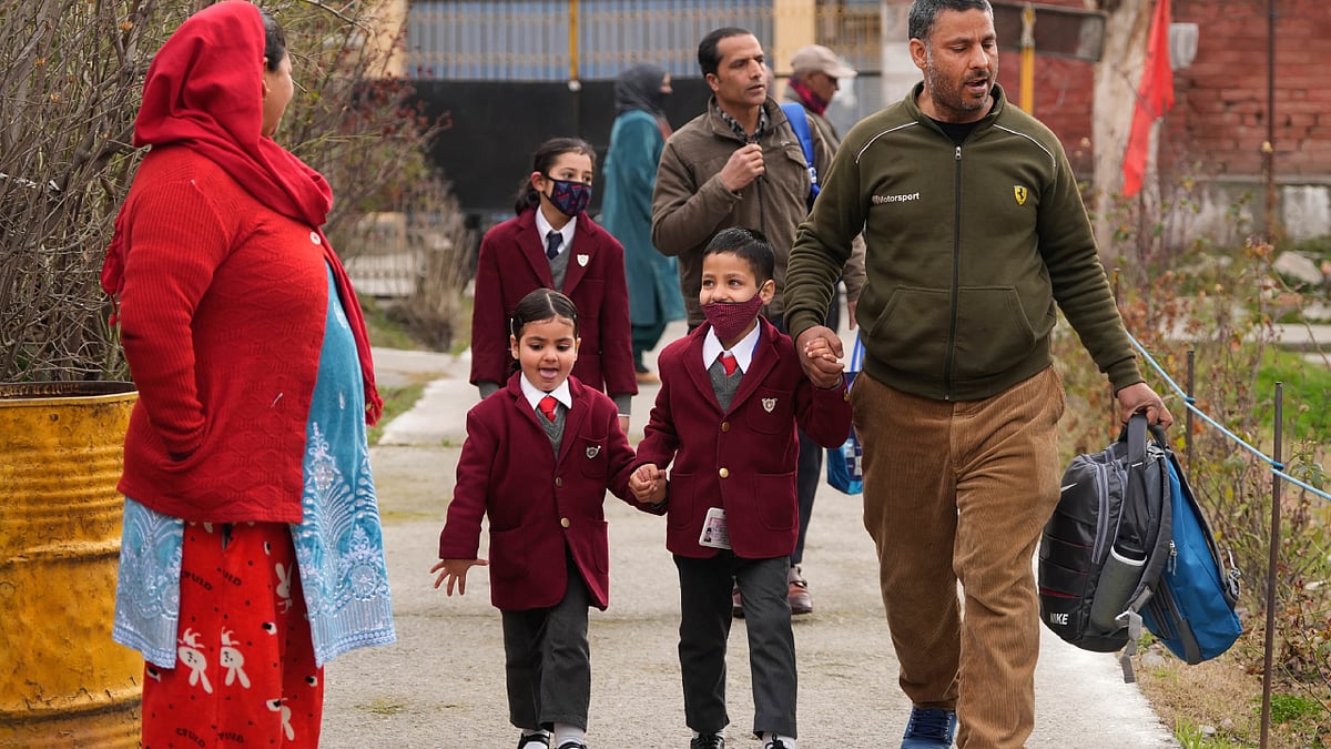 Schools reopen in Kashmir after three-month winter break