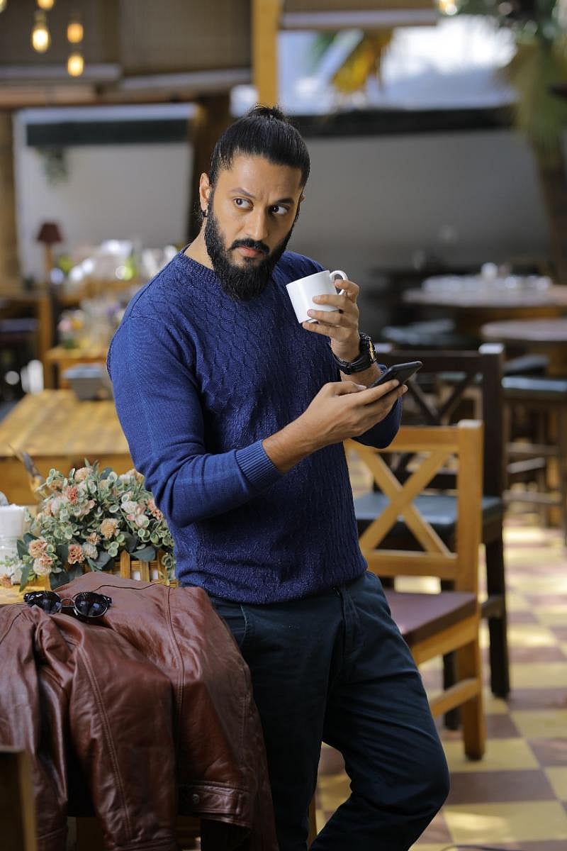 COVID-19: True heroes come to the fore in times of crisis, says Chetan Ahimsa