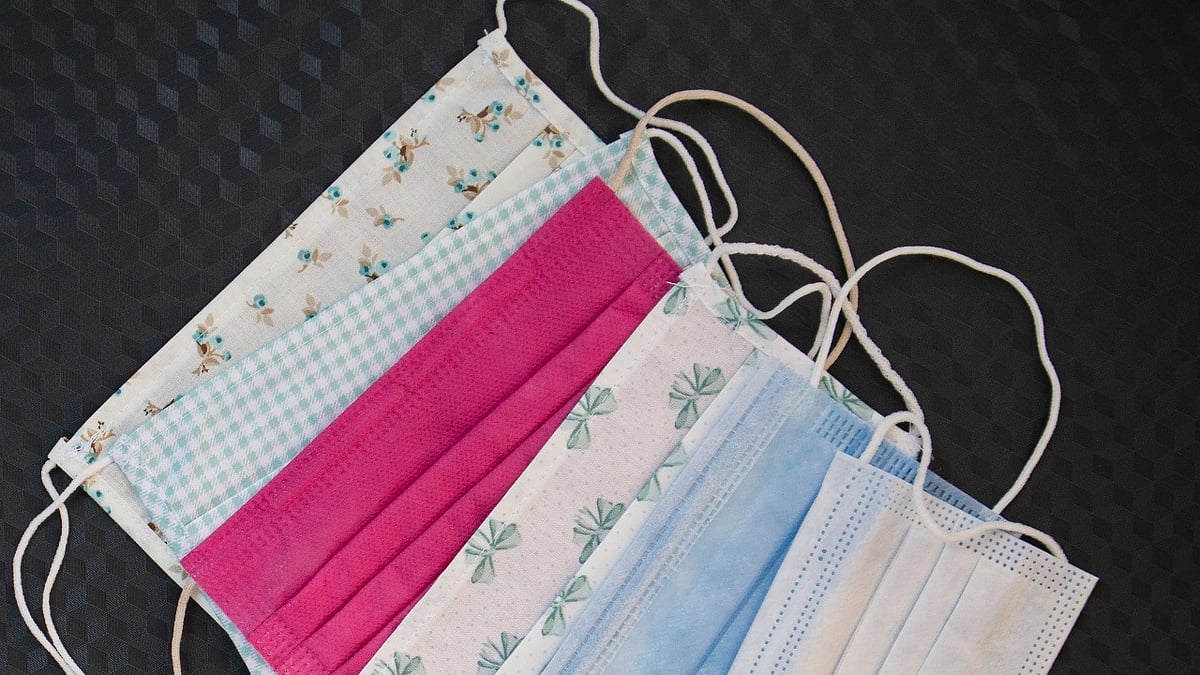 North Korea appears to lift Covid mask mandate