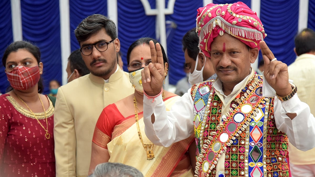 Karnataka Cabinet Expansion: Portfolios of new ministers announced. Who ...