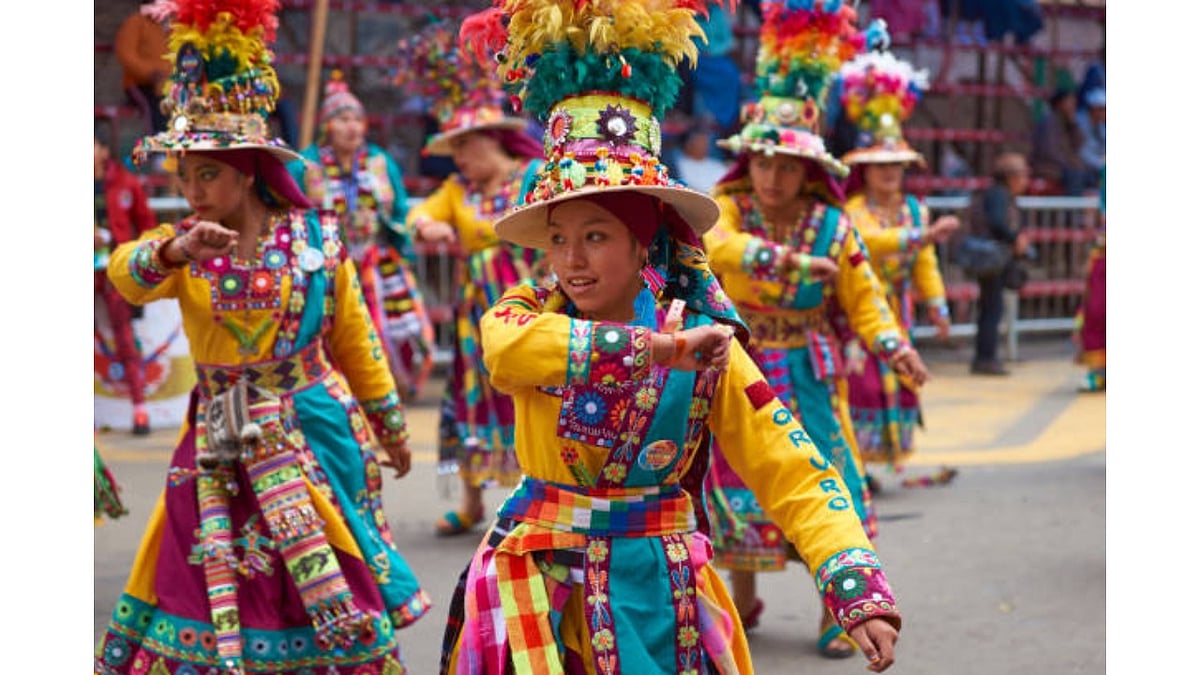 22 countries never invaded by the British Empire