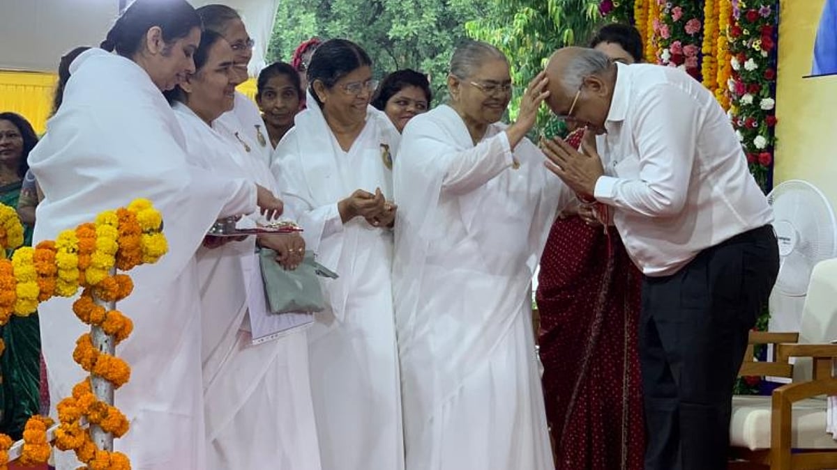 Here's how Indian politicians celebrated Raksha Bandhan; See Pics