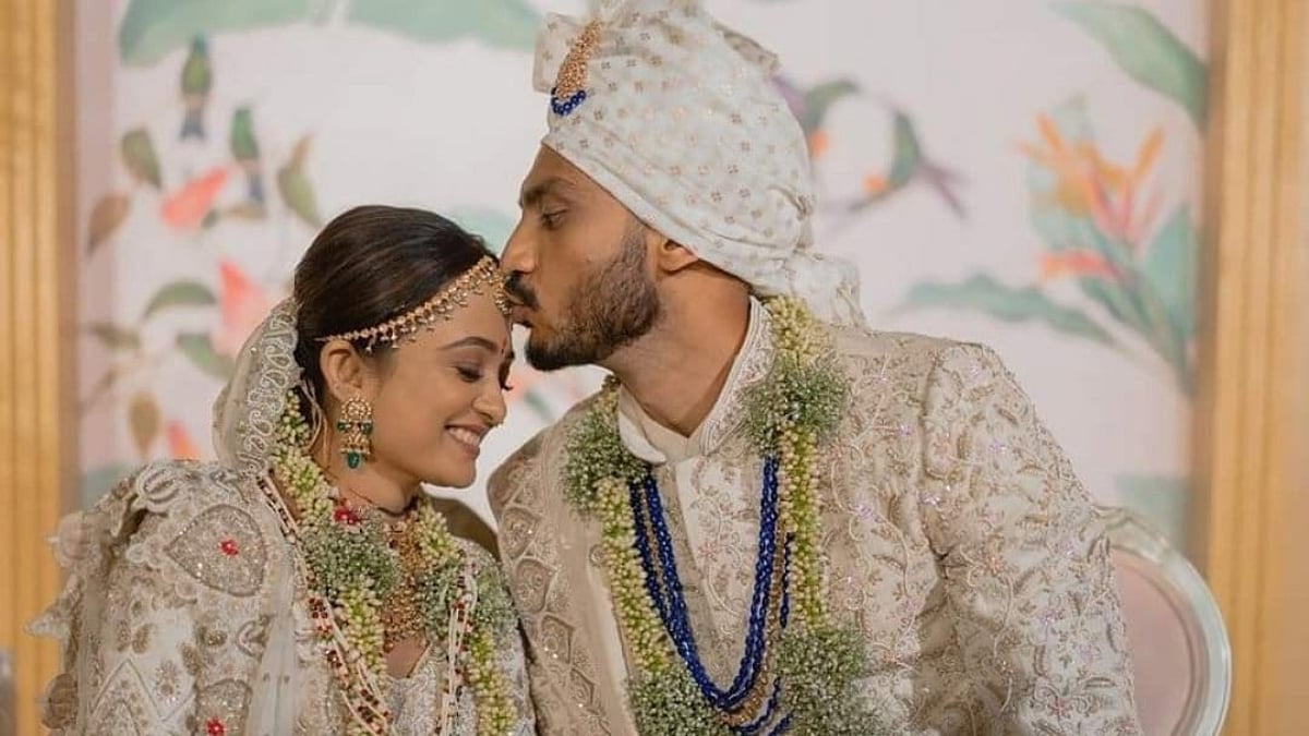 In Pics | Cricketer Akshar Patel marries girlfriend Meha Patel in a ...