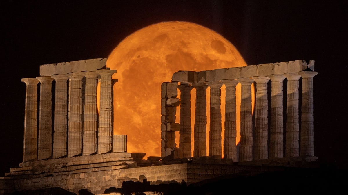 In Pics | Buck full supermoon from around the world