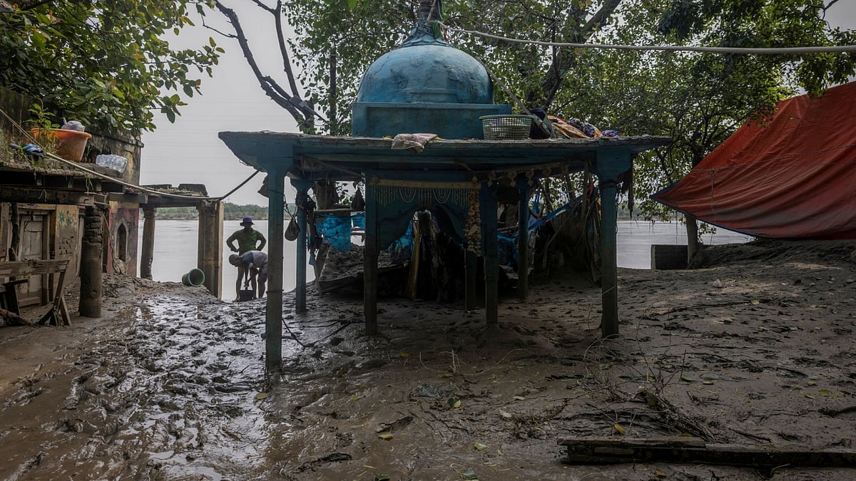 How heavy rains, floods brought life in Delhi to a halt