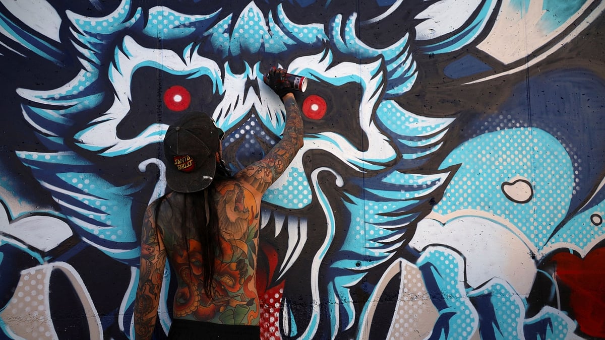 In Kosovo, graffiti rejuvenates Pristina's concrete jungle