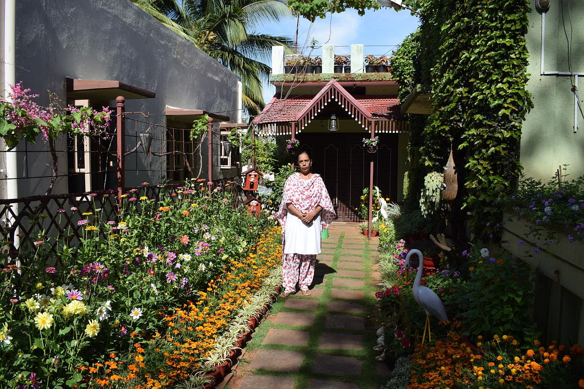 A flower lover’s paradise, this garden