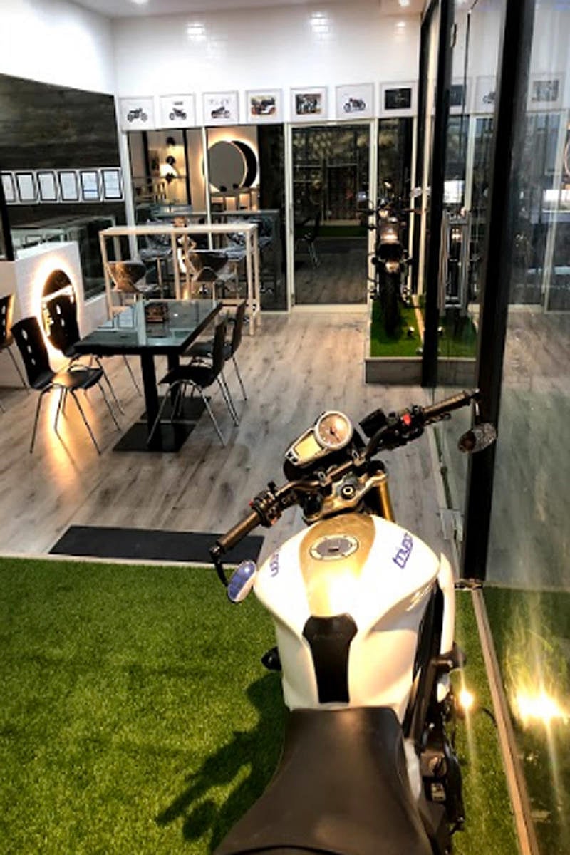 Motorcycle-themed cafes: Customised for biking
