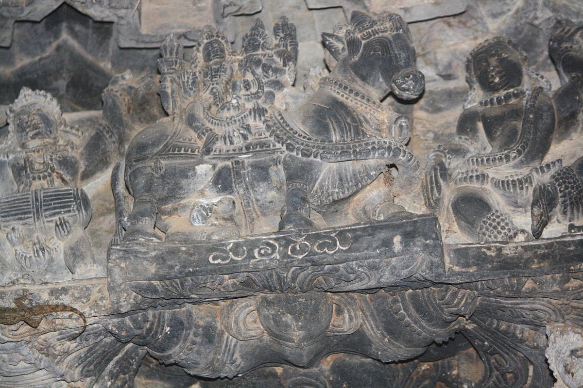 Jakanachari: An artisan or a collective genius?