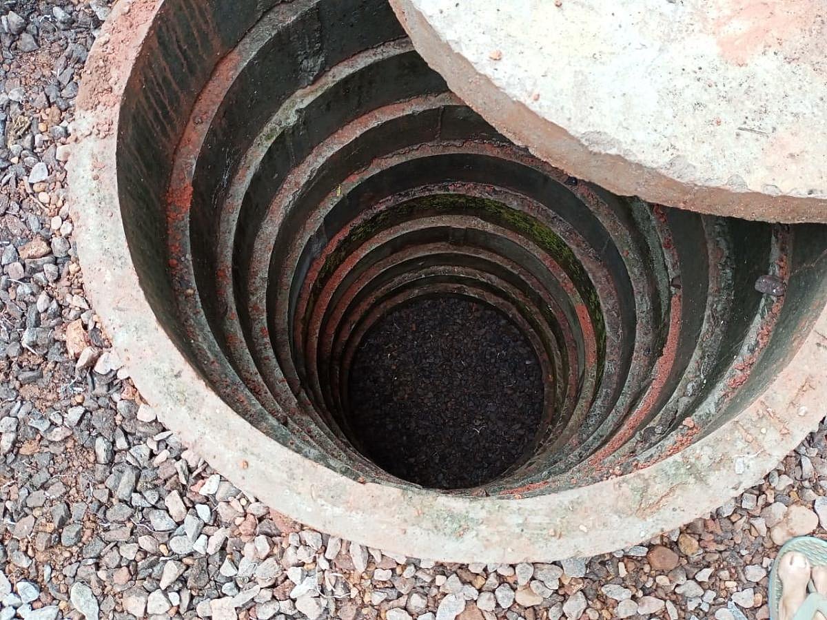 Balepuni GP shows way in percolation, soak pits construction