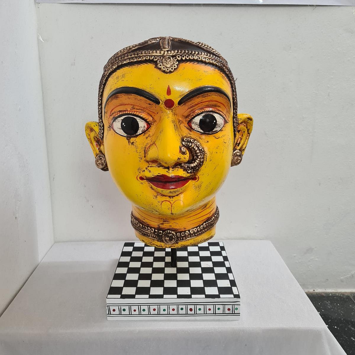 Kinnal art goes global