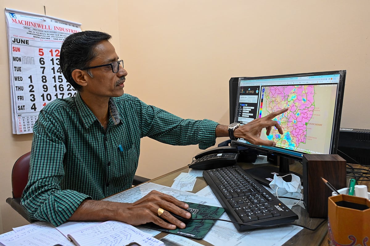 How they predict rain and shine